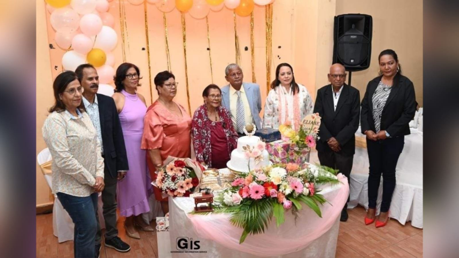 Marie Michel Eliane Parsooramen souffle ses 100es bougies || MNews